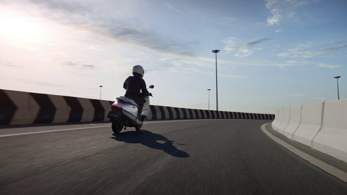 UC3 | Official Honda EV Website